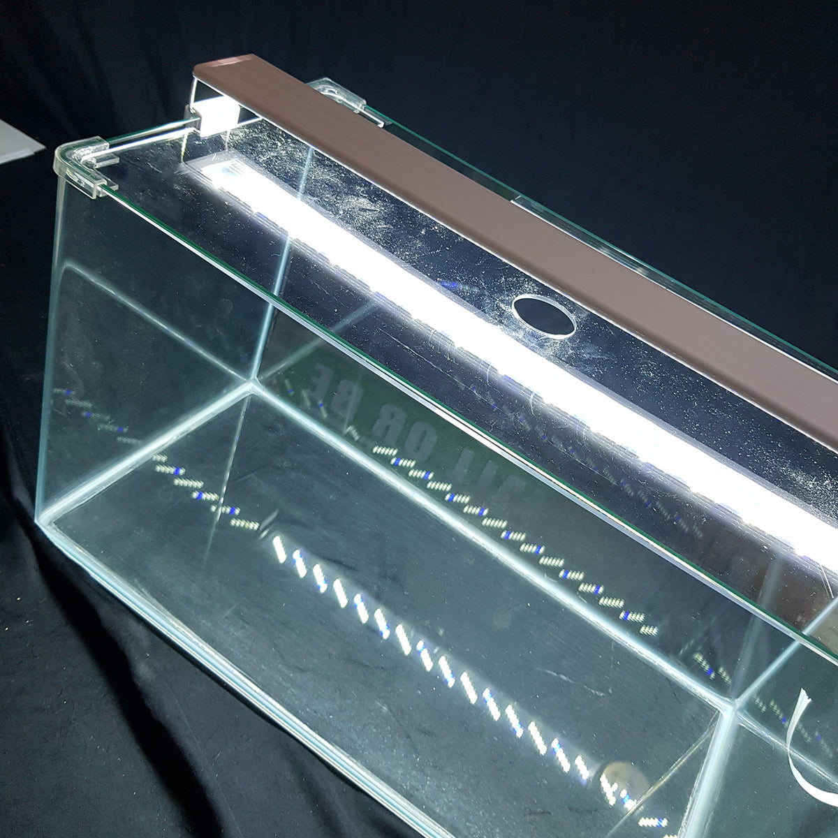 Black LED Aquarium Light – Sydney Aquascapes